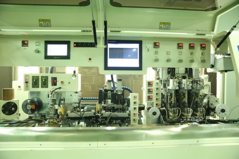 A Guide to LCD Display Connector Types and Their Features